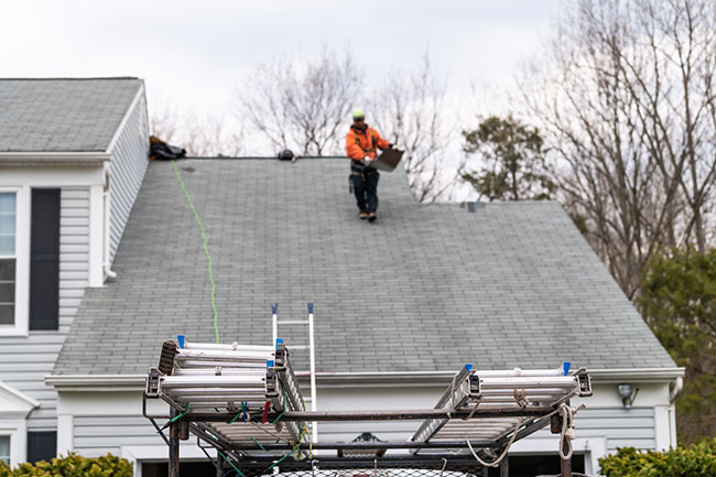 New Roof Installation Tips | Reynolds Roofing